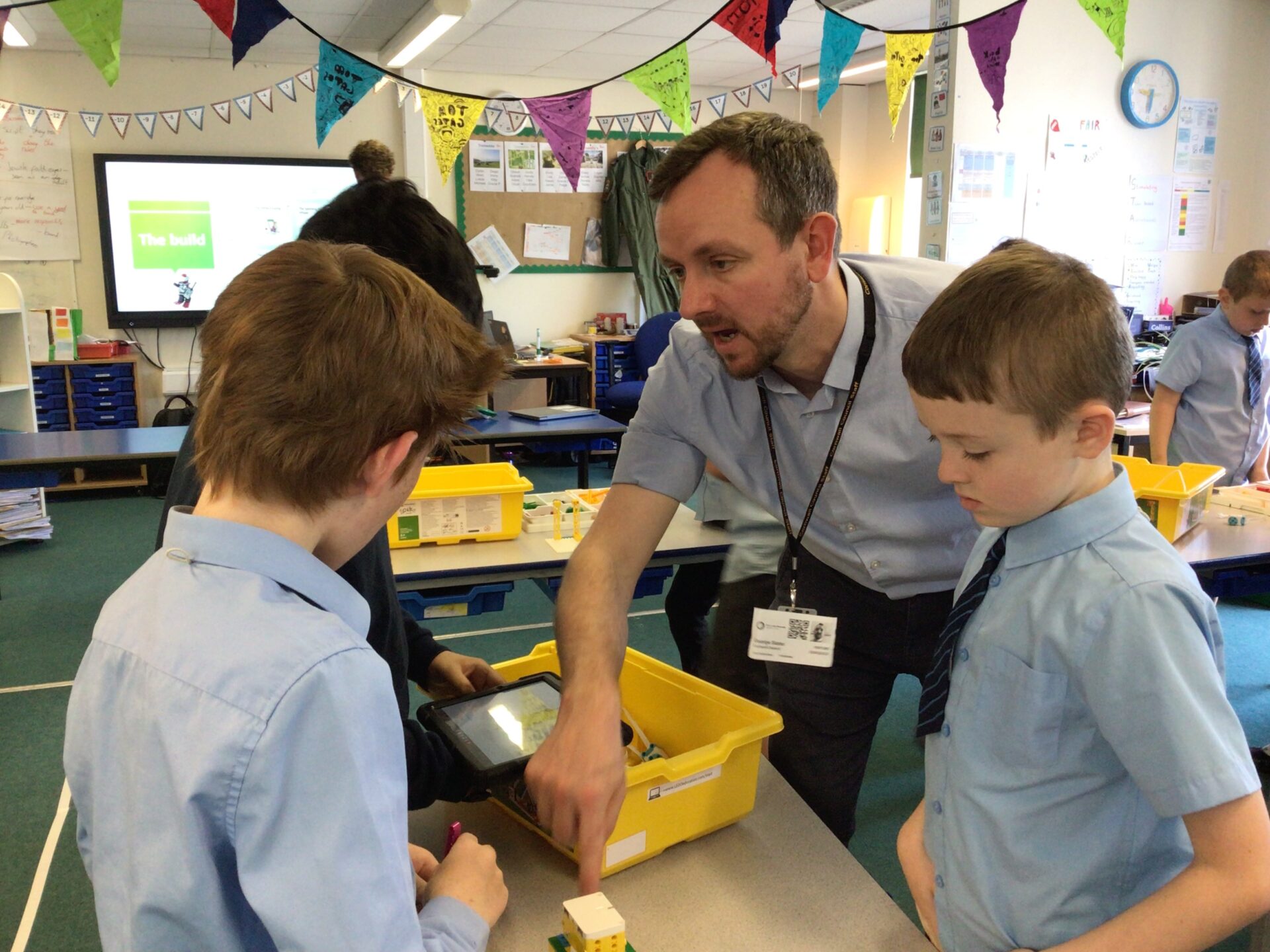 Year 4 - Preparation for Armed Forces Day - Threemilestone Primary School