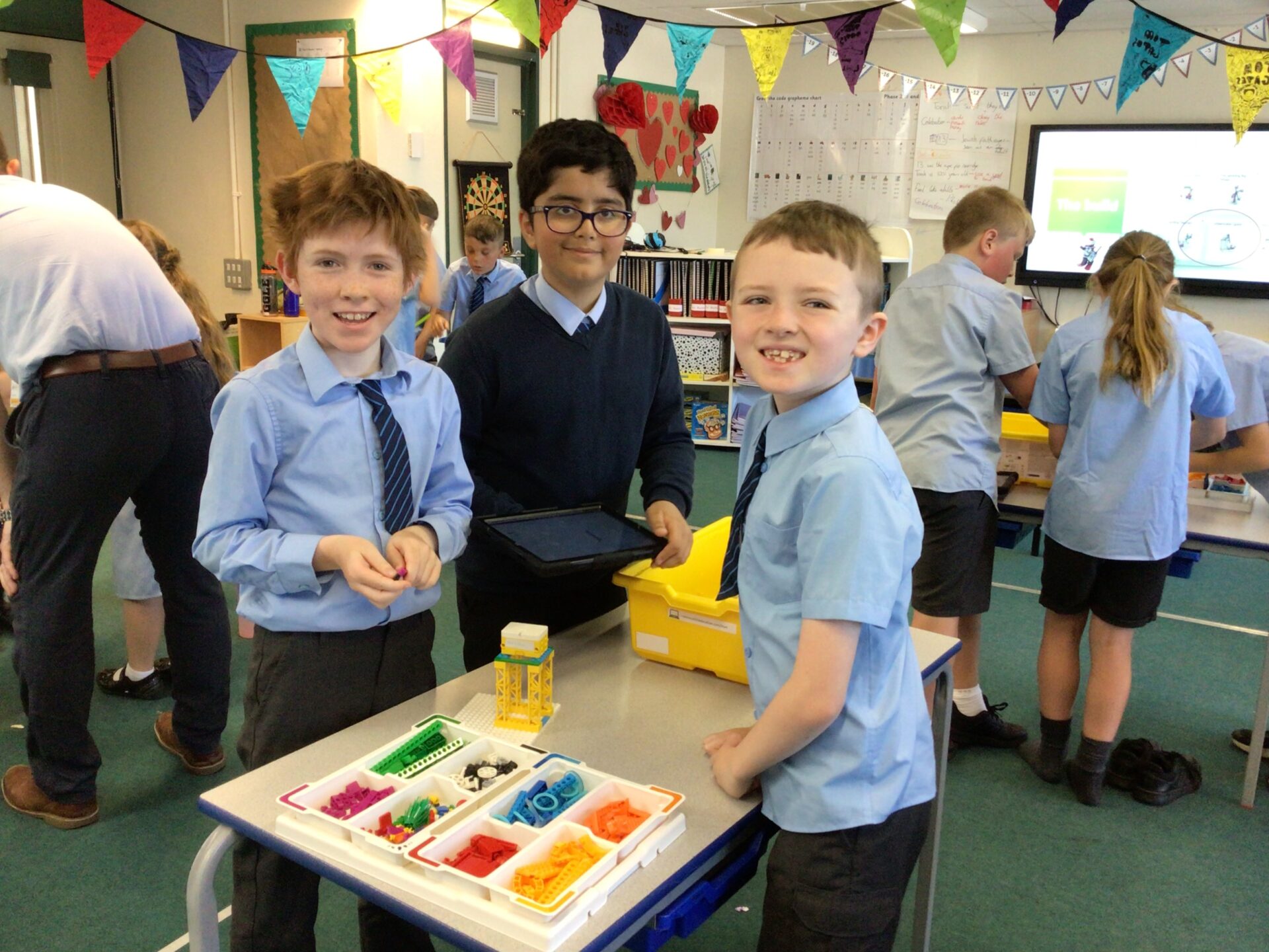 Year 4 - Preparation for Armed Forces Day - Threemilestone Primary School
